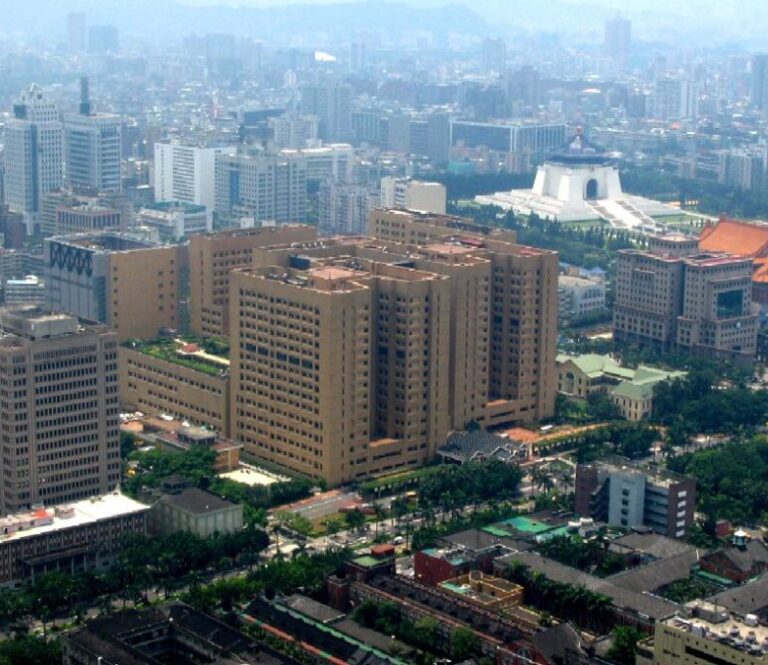 台湾の台北にあるNational Taiwan University HospitalからDr.Chaung先生がオクノクリニックに1か月間 ...